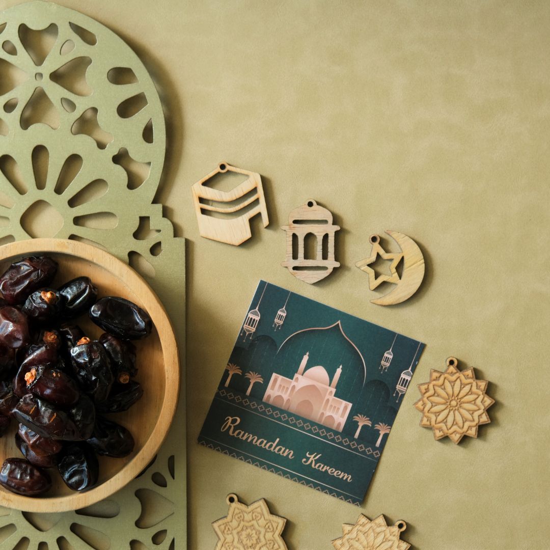 Creative Ways to Send Hari Raya Wishes with Gifts That Feel More Perso